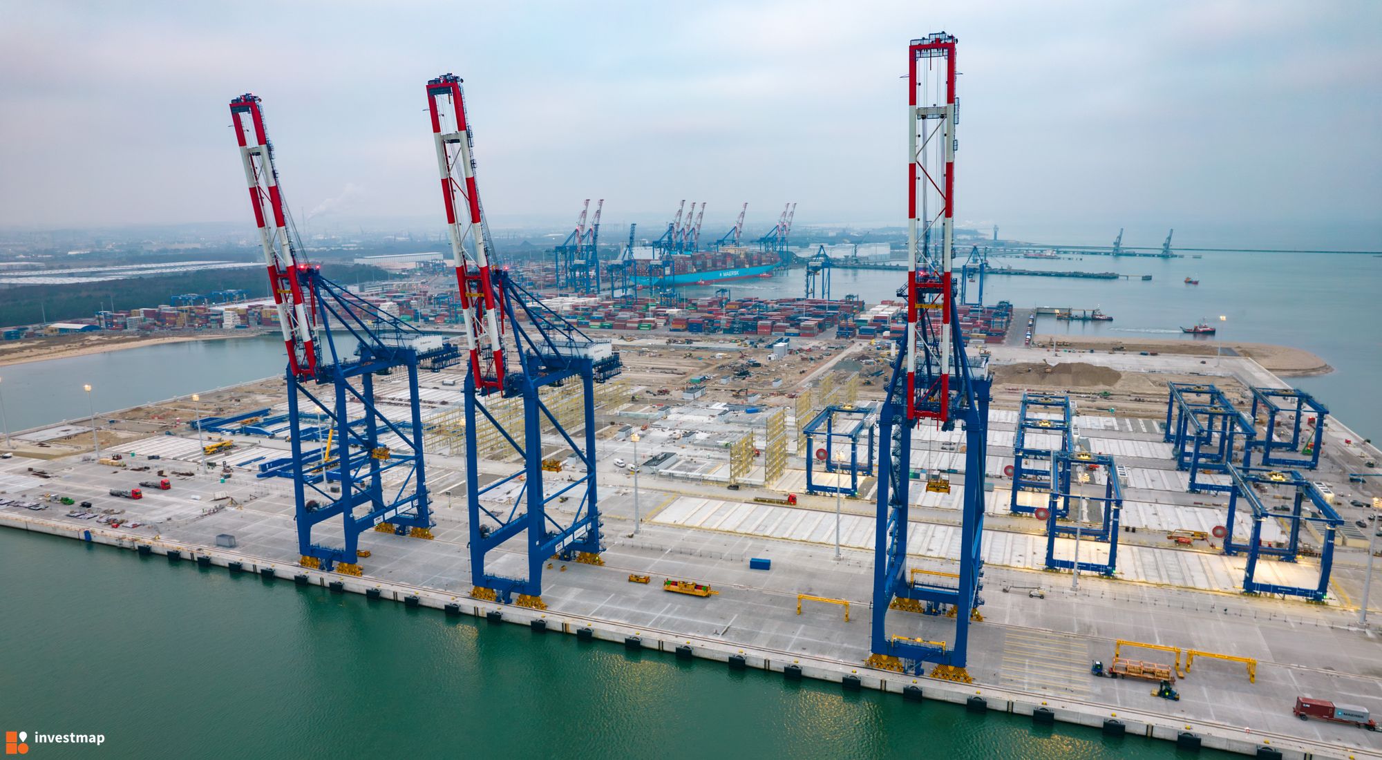 Baltic Hub: W Gdańsku, za 450 mln zł powstaje wielki głębokowodny ...