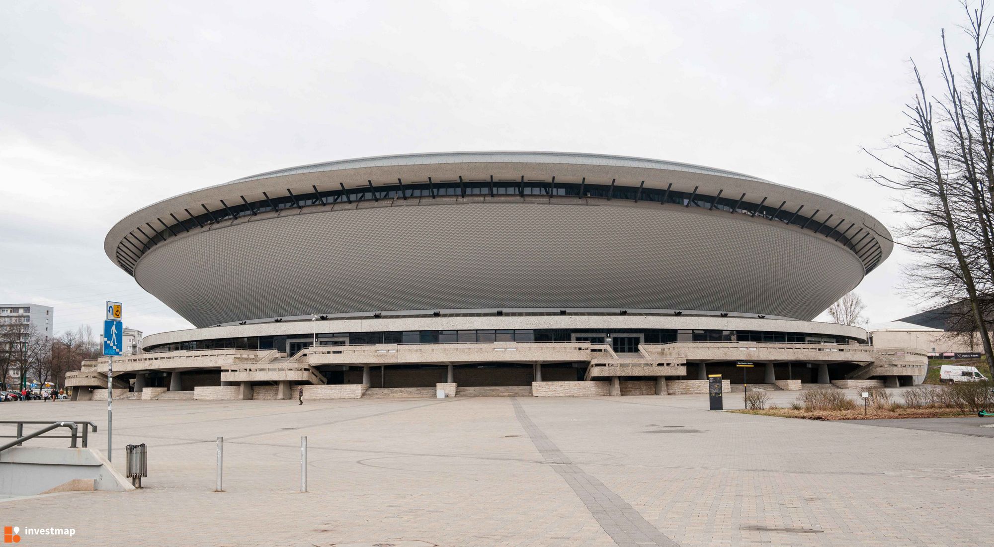 Trwa modernizacja katowickiego Satelity, części kompleksu Hali ...