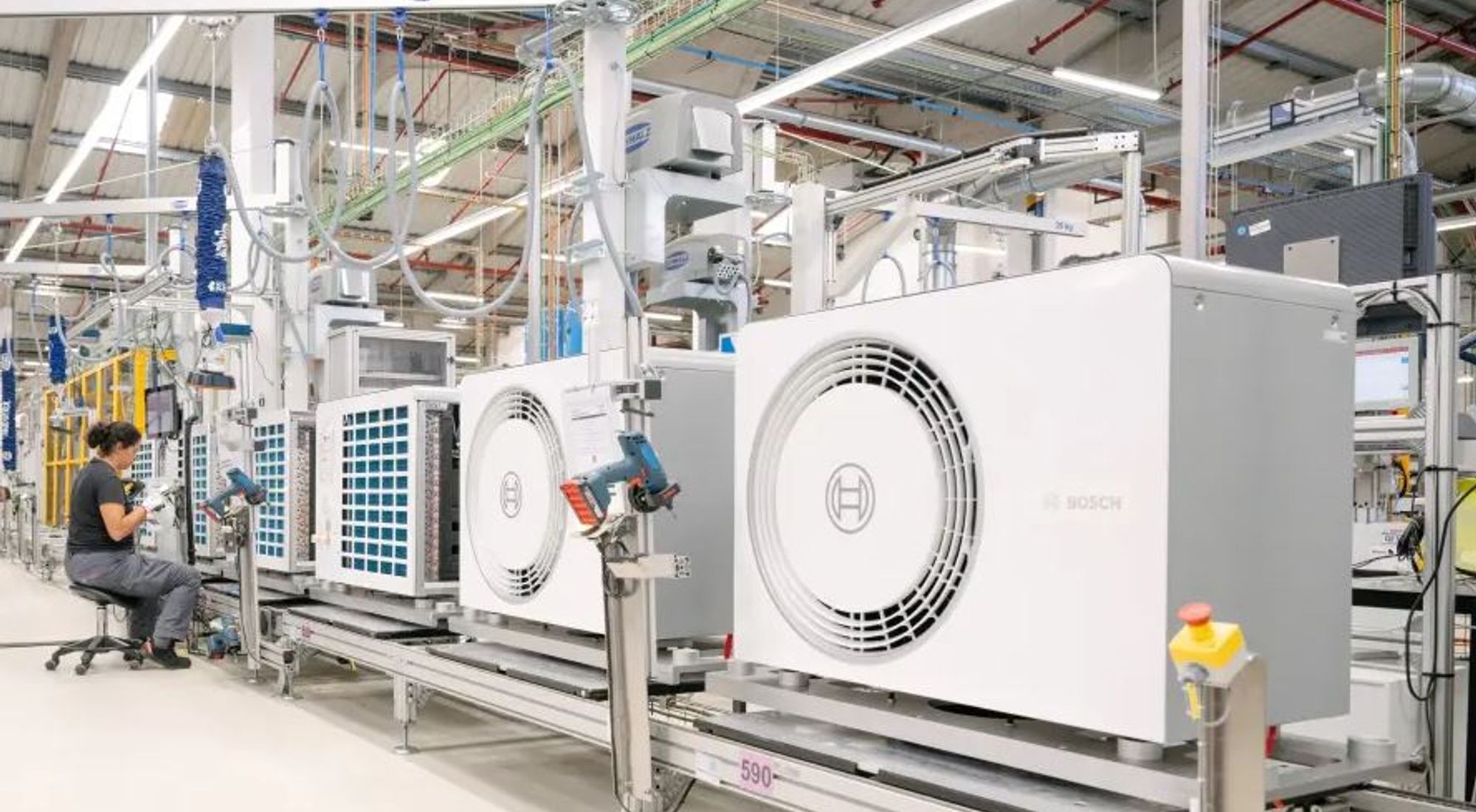 Bosch rezygnuje z budowy za 1,2 mld zł wielkiej fabryki pomp ciepła w ...