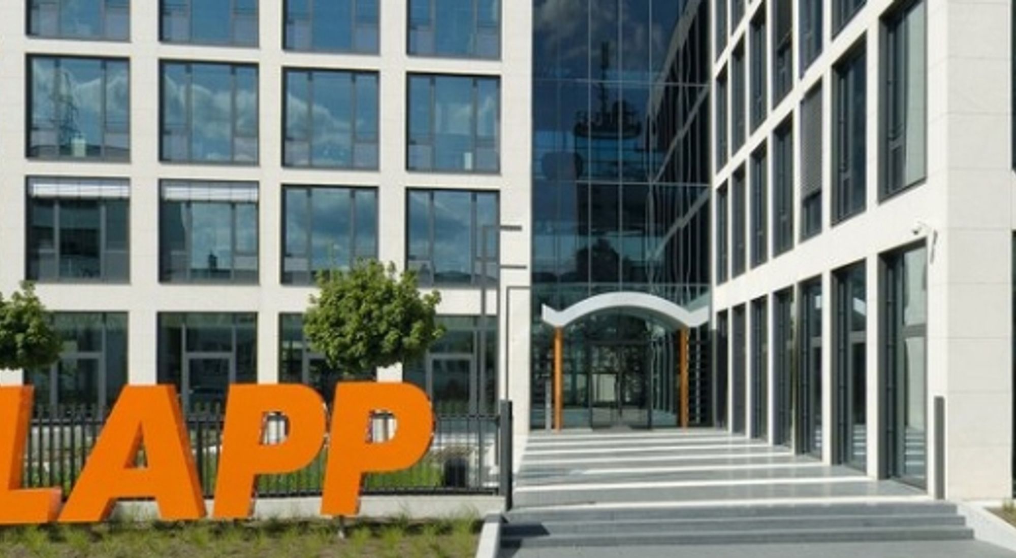 Globalny lider technologii kablowej LAPP otwiera Centrum Usług ...