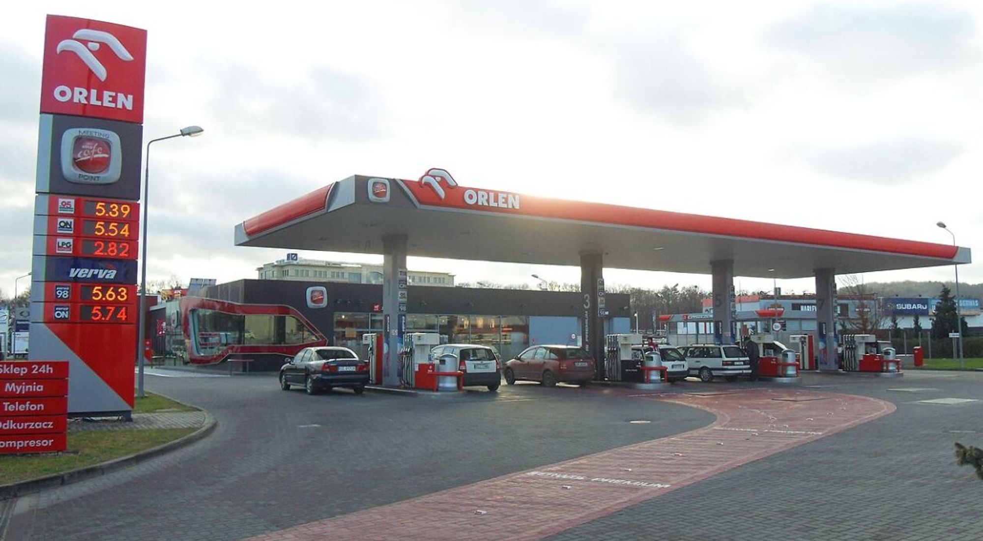 ORLEN pozyskał 2 mld zł na realizację strategicznych inwestycji ...