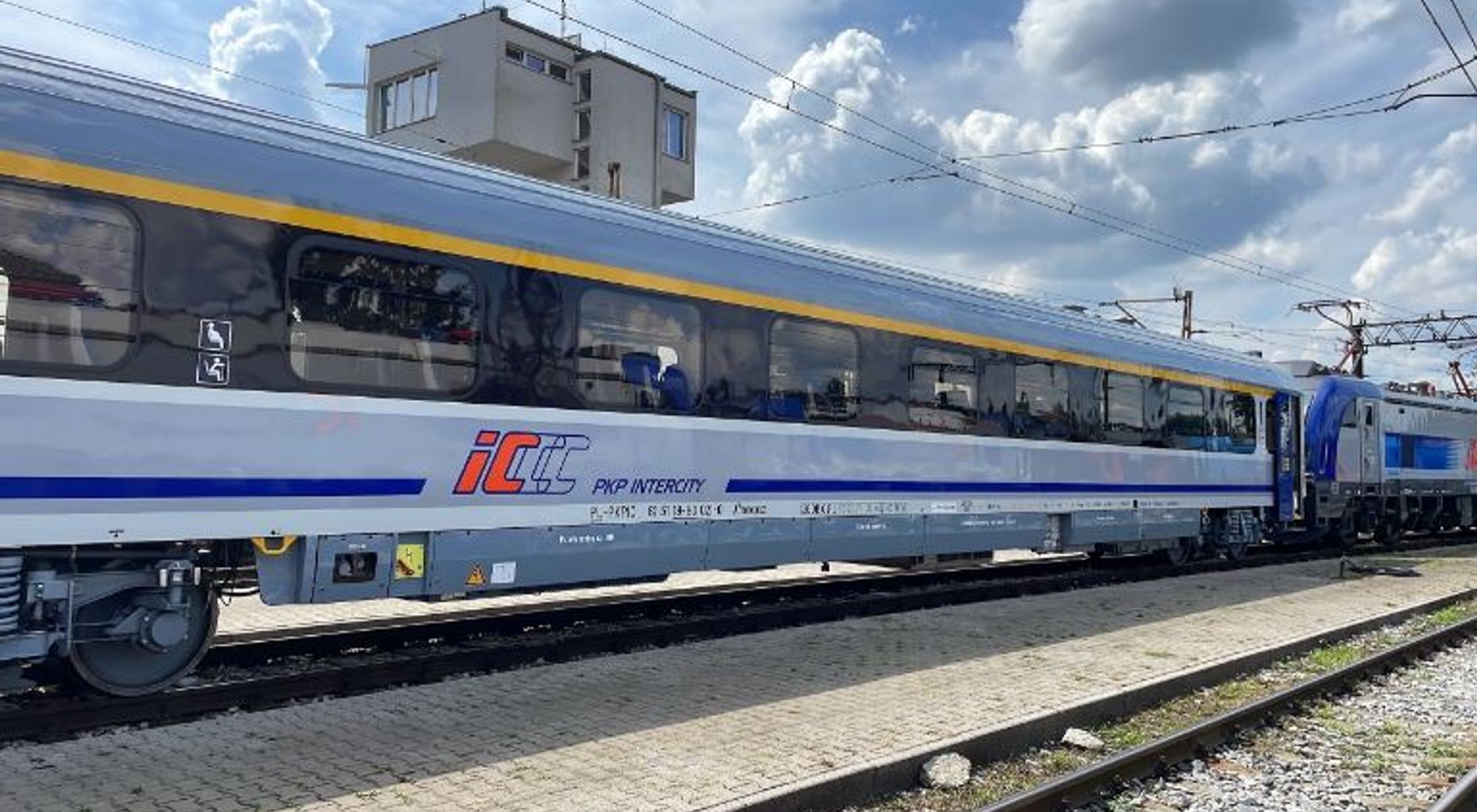 Kolejne zmodernizowane i komfortowe wagony trafiły do PKP Intercity - investmap.pl